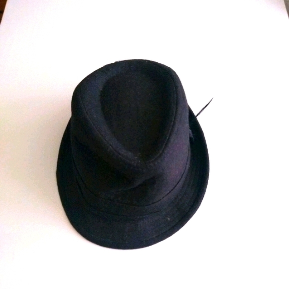 Accessories | Womens Black Fedora With Feather | Poshmark